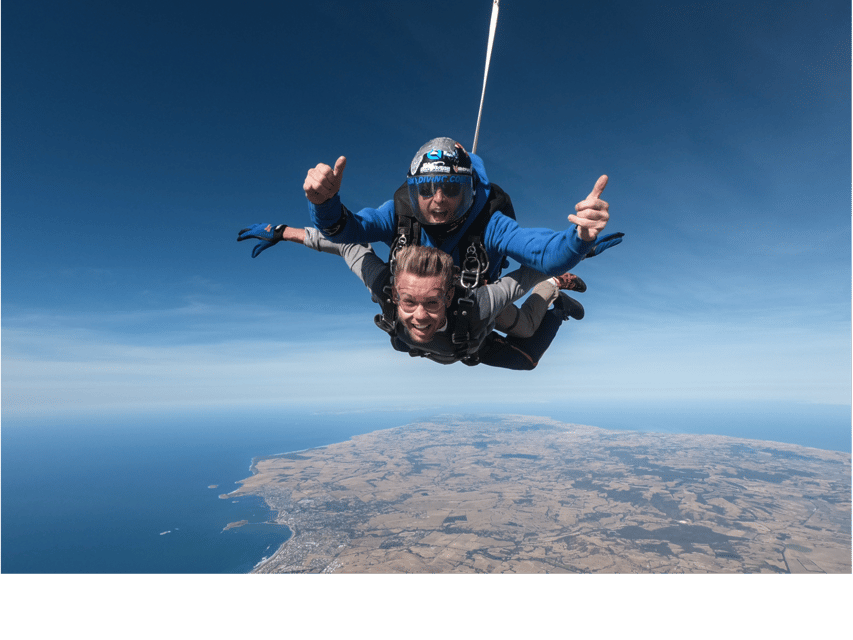 Adelaide: Tandem Skydiving over Lake Alexandrina | GetYourGuide