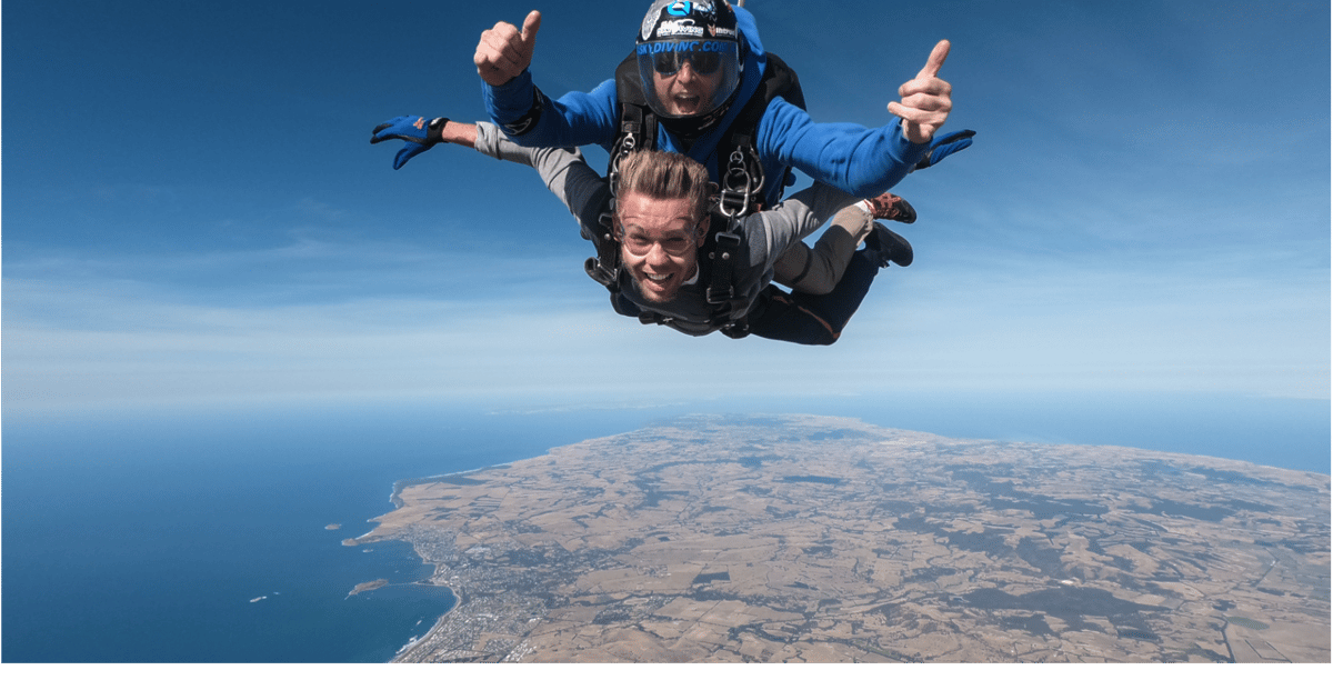 Adelaide: Tandem Skydiving over Lake Alexandrina | GetYourGuide