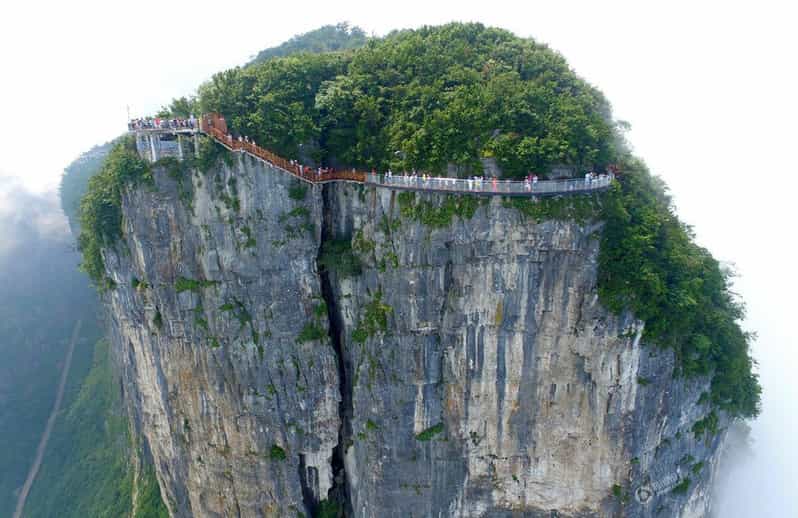 Zhangjiajie: Tianmen Mountain & Sky Walk Private Tagestour | GetYourGuide