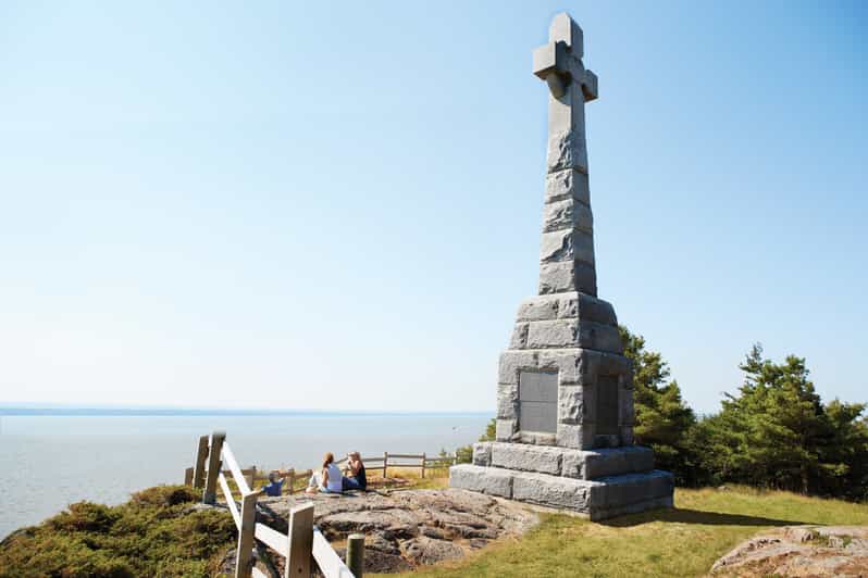 Quebec: Grosse Île & Irish Immigrant Memorial Cruise & Tour | GetYourGuide