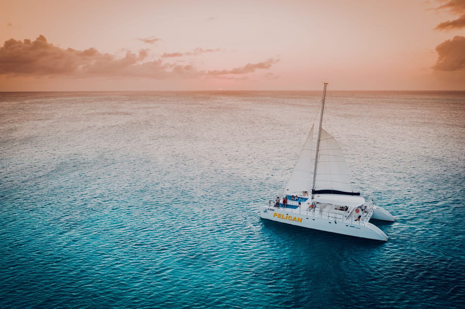 2-Hours Sunset Cruise with Open Bar & Snacks | GetYourGuide