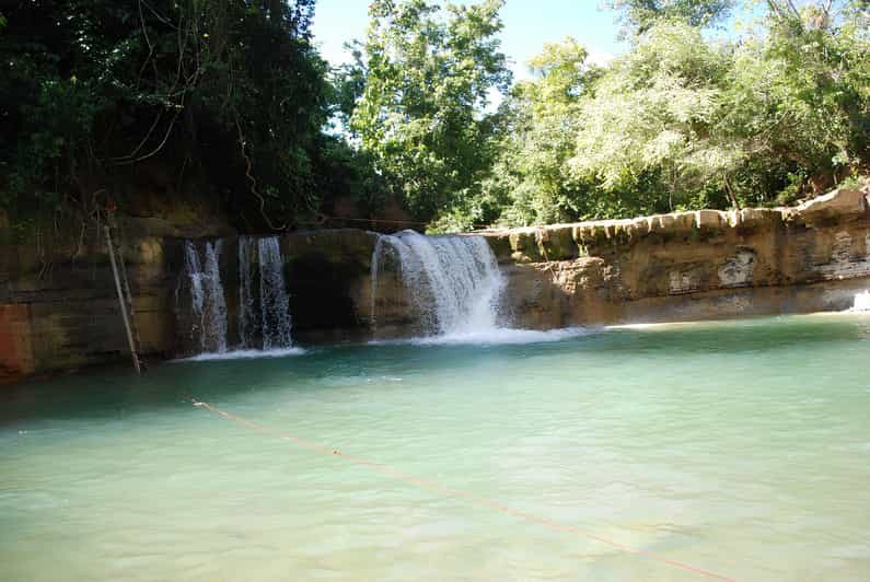Tour Los Haitises, Montaña Redonda y Cascada Yanigua | GetYourGuide