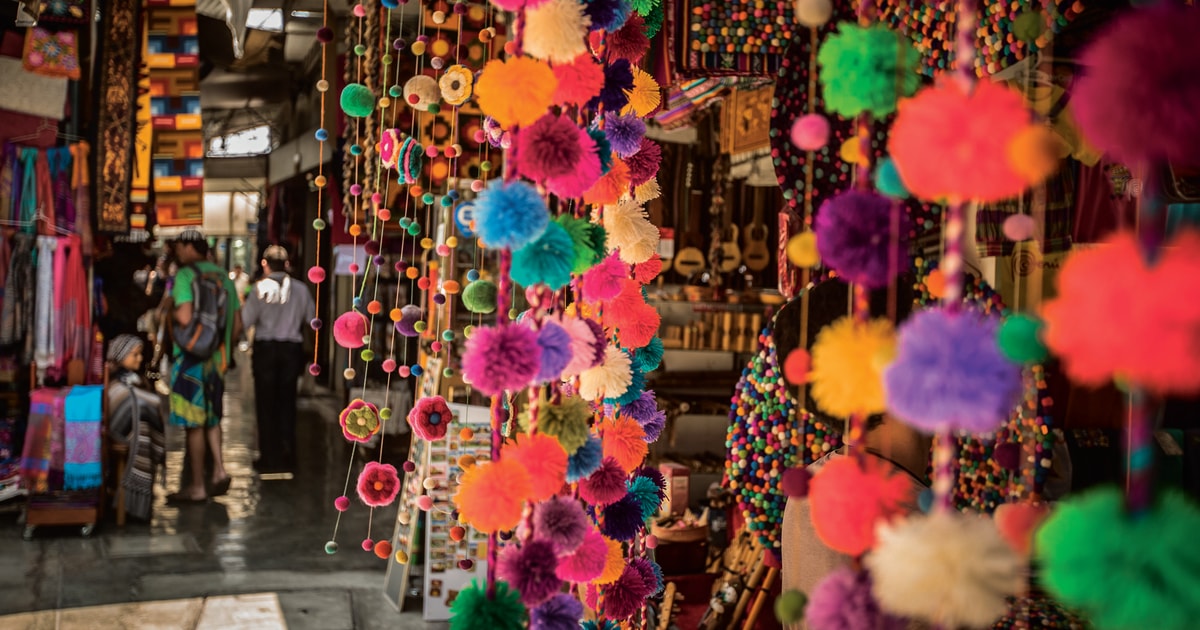 Lima: Visita guiada privada al Mercado Indio | GetYourGuide