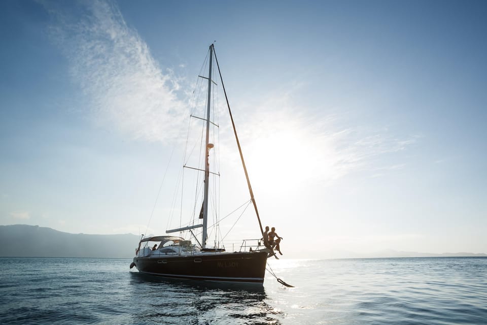 Airlie Beach: Private Guided 2-Night Yacht Sailing Cruise | GetYourGuide