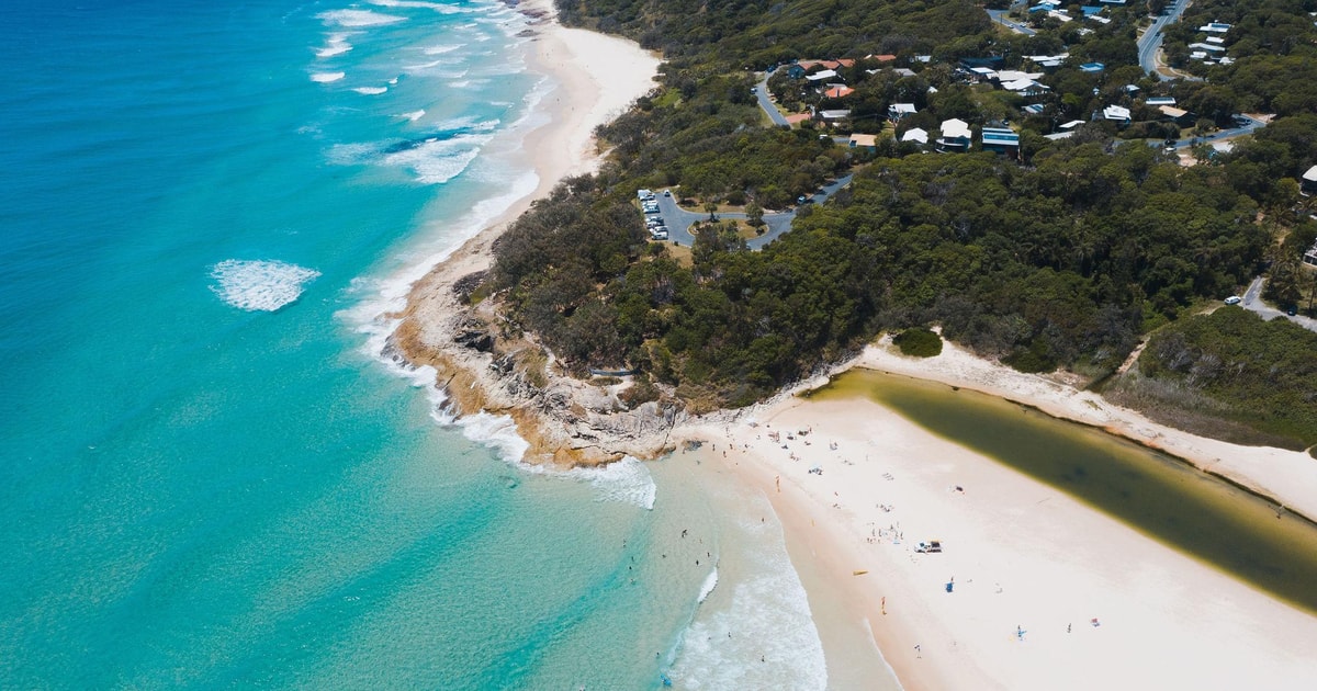 Brisbane: Stradbroke Island Tour - Beaches, Wildlife & Vibes | GetYourGuide