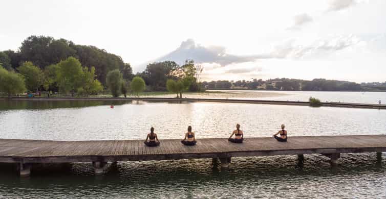 Chiusi: Yoga Lesson and Picnic on the Shore of Chiusi Lake | GetYourGuide