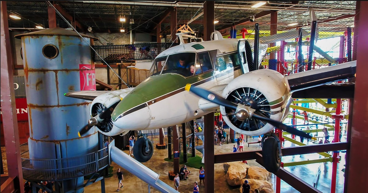 Branson: Fritz's Adventure Indoor Park - Ganztagesticket | GetYourGuide