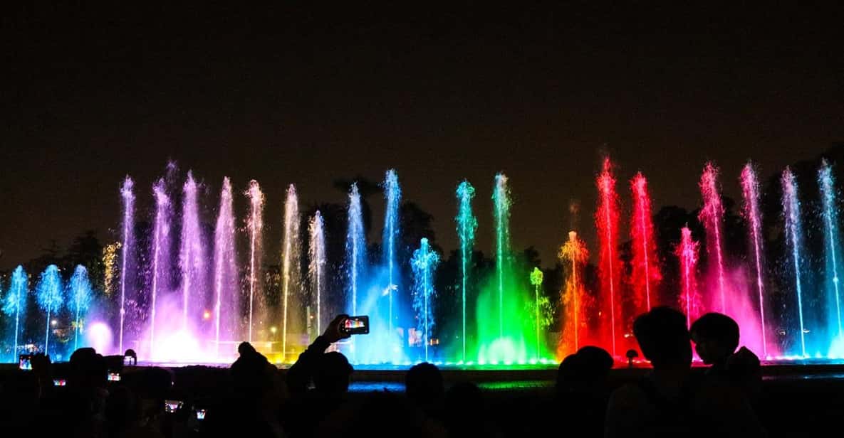 Lima: Magic Water Circuit Tour m/transport og billett | GetYourGuide
