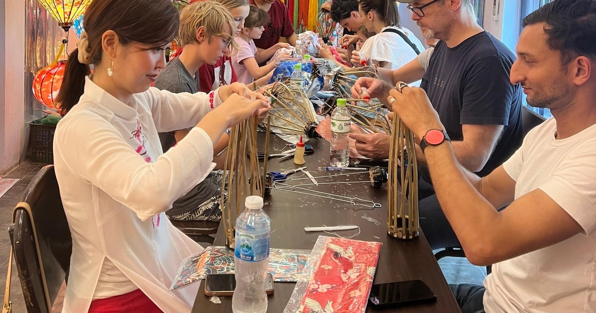Lantern Making Class With Lynn | GetYourGuide