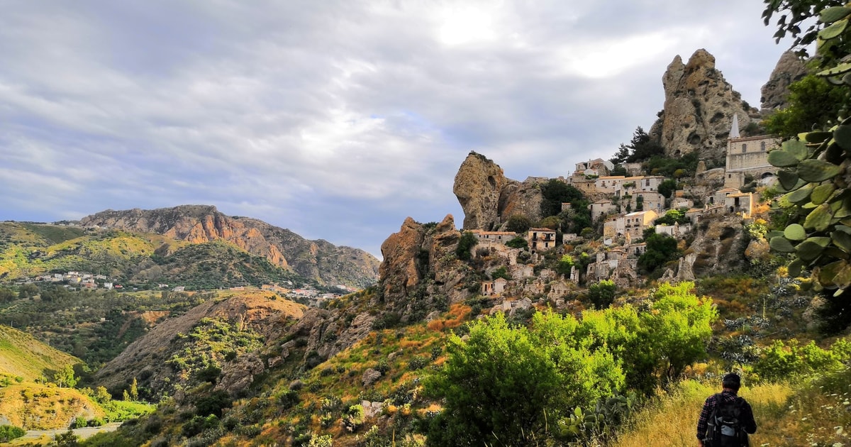 Pentedattilo: Ghost Town Private Walking Tour | GetYourGuide