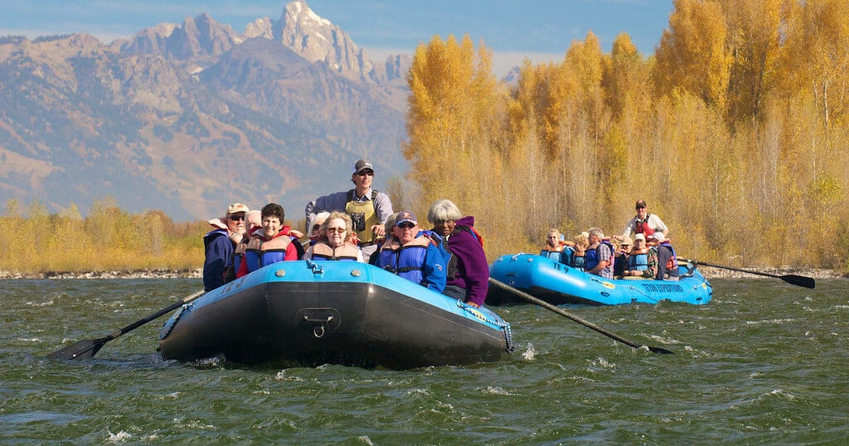 Jackson: 7-Mile Snake River Float with Teton Views | GetYourGuide