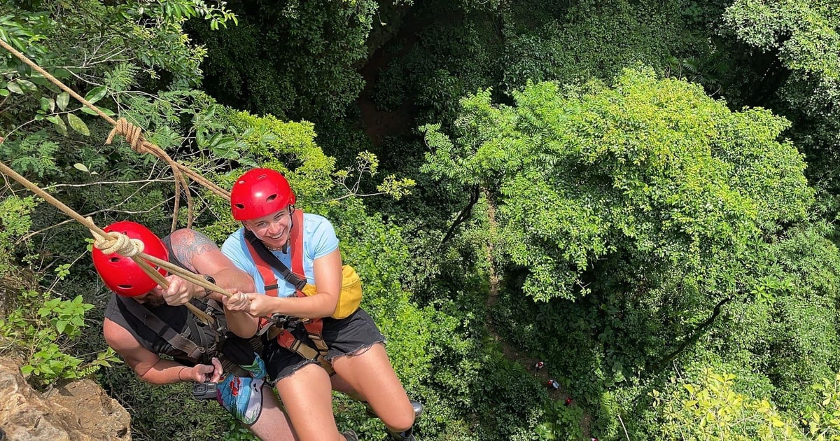 Yogyakarta : Visite de la grotte de Jomblang avec déjeuner inclus ...