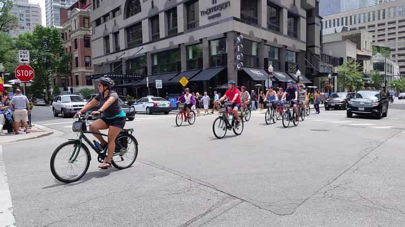 Chicago: Full-Day or Half-Day Bike Rental | GetYourGuide