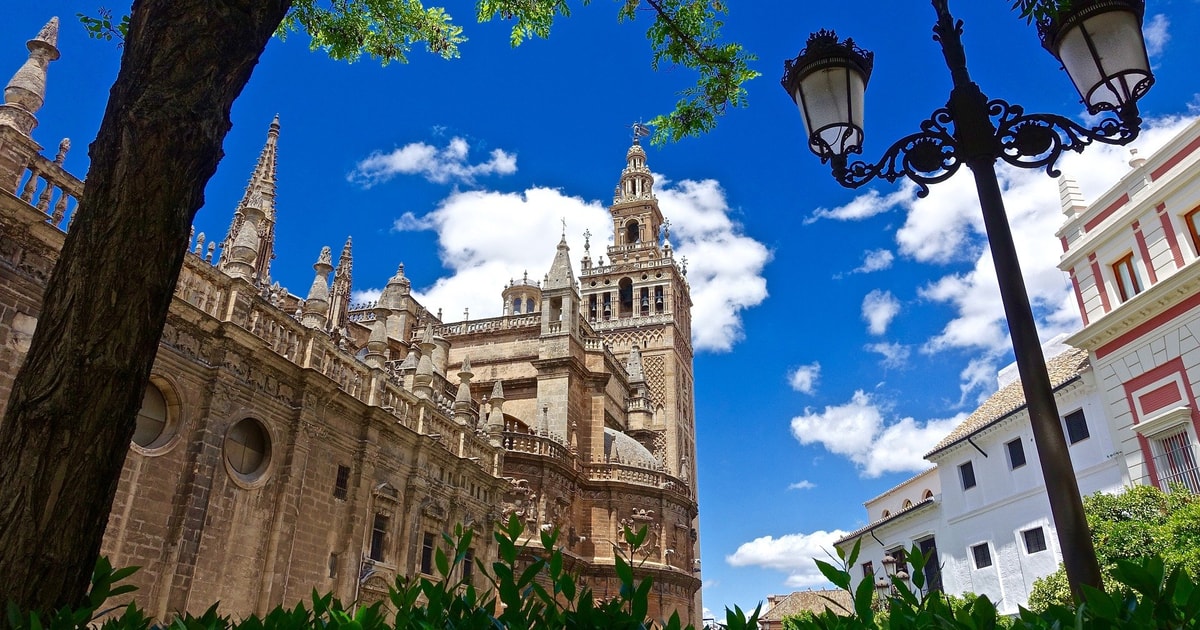 Sewilla: Katedra i Giralda - szybka wycieczka z przewodnikiem ...