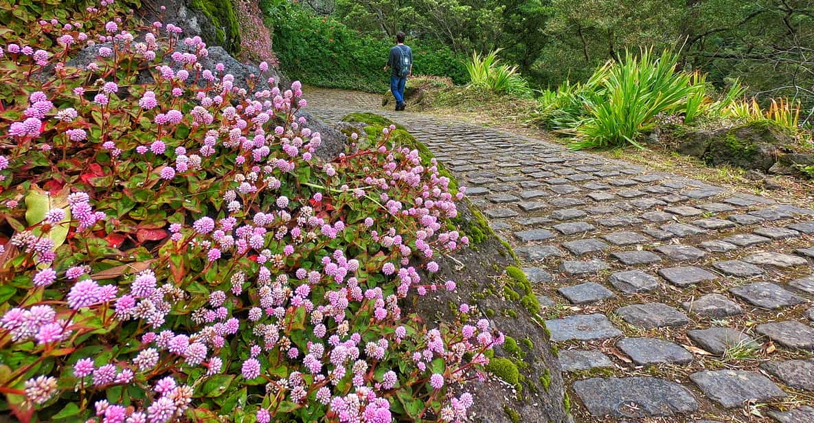 Azorit: Salto do Prego - Sanguinho: Opastettu vaelluskierros Salto do ...