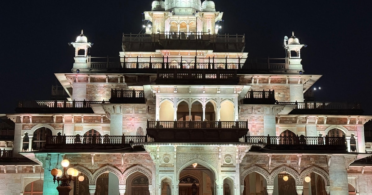Jaipur: Night Tour of Amer & pink city by an open air jeep | GetYourGuide