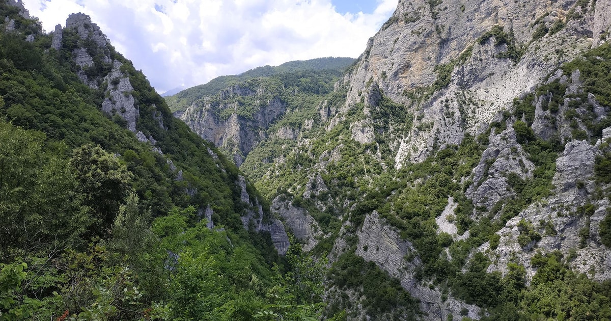 Pieria: Tour guiado de senderismo por la Garganta de Enipeas del Monte ...