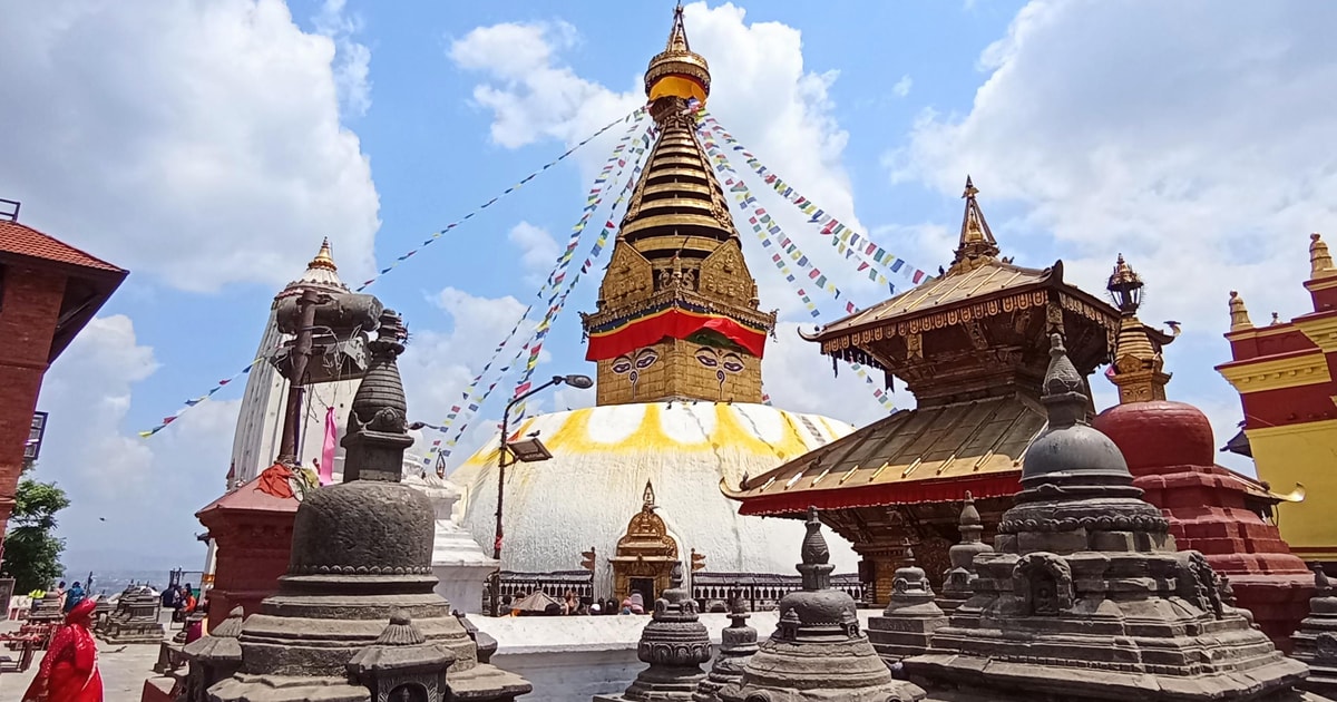 Chandragiri en apentempel: Een sightseeingtour | GetYourGuide