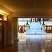 Chicago: Downtown Architectural Interiors Tour | GetYourGuide