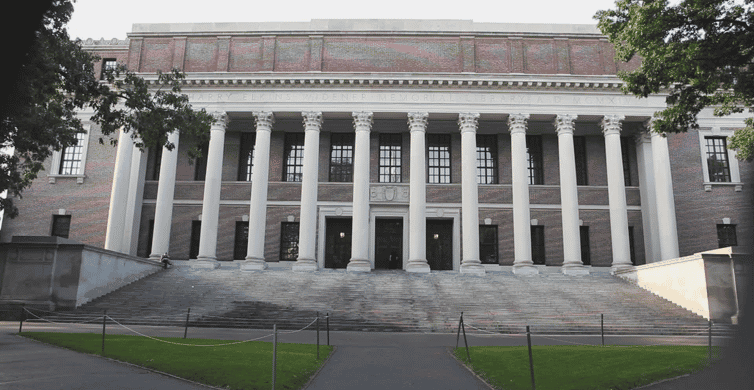 Cambridge: Harvard Campus Self-Guided Walking Tour | GetYourGuide