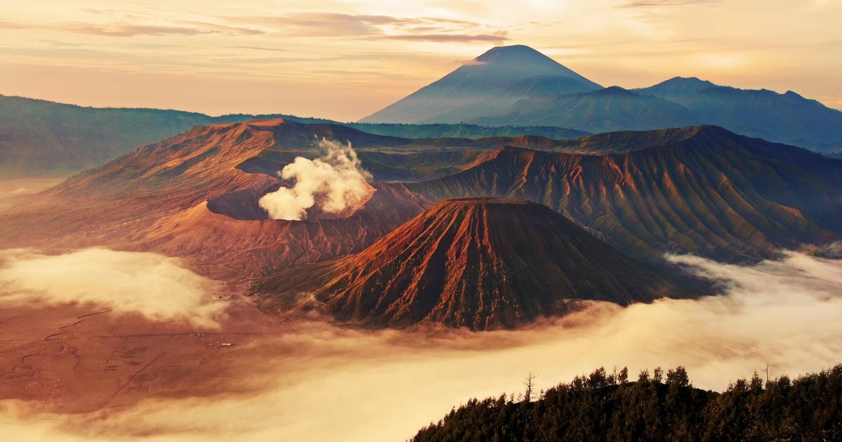 Mount Bromo and Ijen Crater Tour from Surabaya/ Malang | GetYourGuide