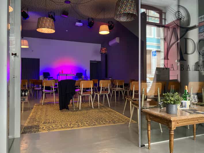 Porto: 4 Artists Fado na Baixa Performance with Port Wine | GetYourGuide