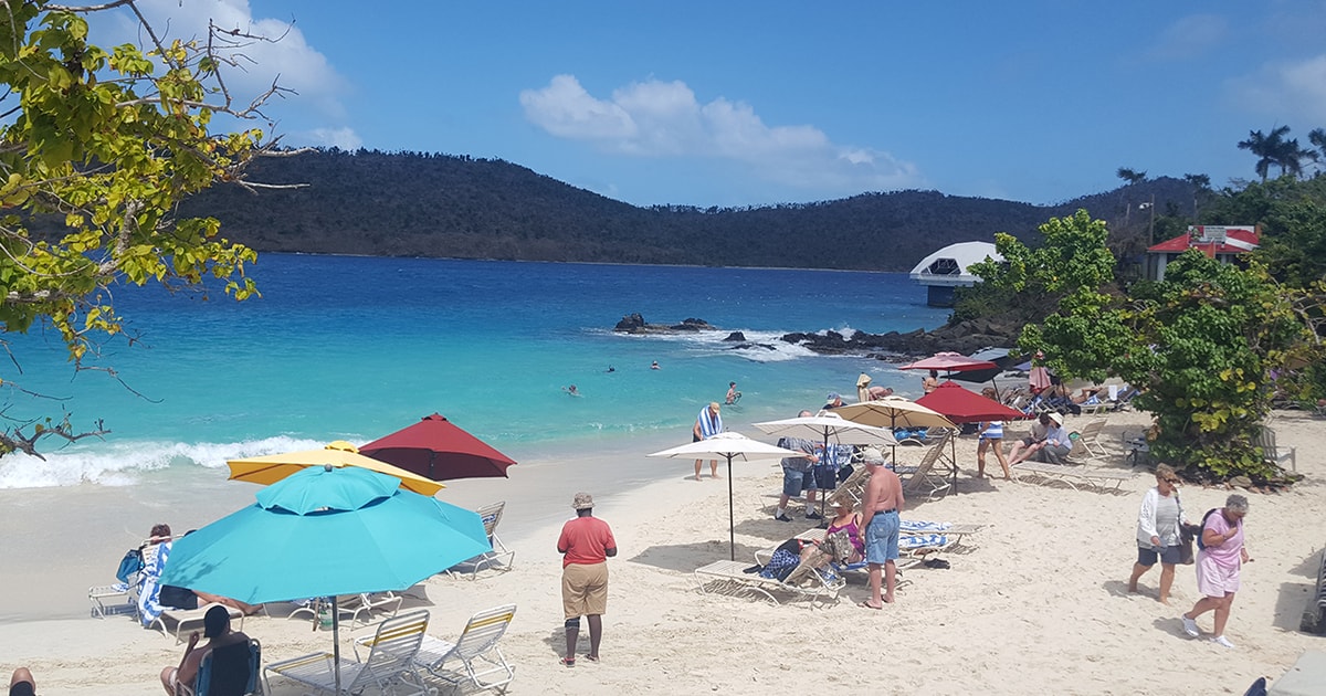 St. Thomas: Coki Point Beach mit Hin- und Rücktransport | GetYourGuide