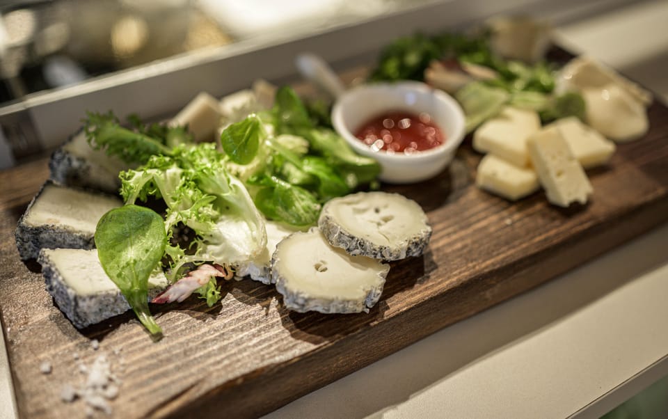 Amboise: Caves Ambacia Visit and Wine Tasting | GetYourGuide