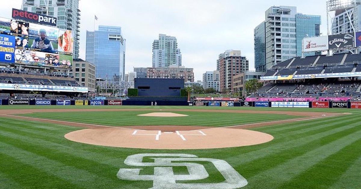 San Diego: Petco Park Stadium Tour - Home of the Padres | GetYourGuide