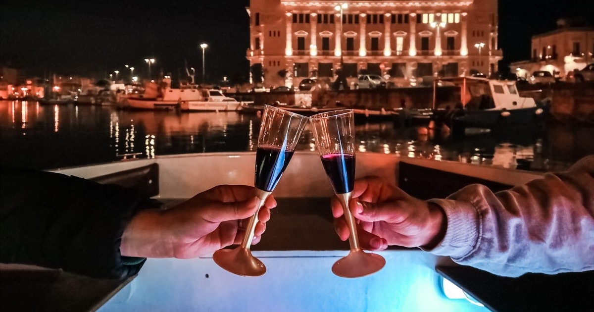 Private moonlight boat tour of Ortigia | GetYourGuide