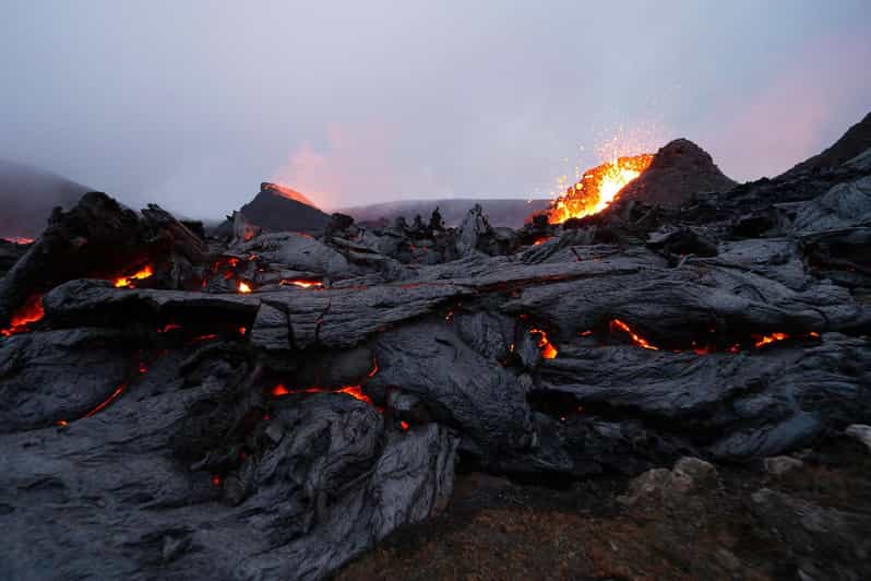 Reykjavík: Active Volcano Hike and Reykjanes Peninsula Tour | GetYourGuide