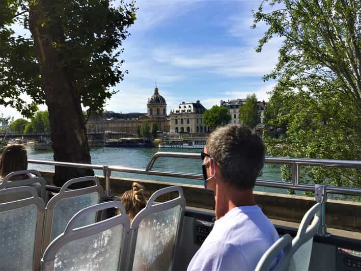 Paris: Tootbus Hop-on Hop-off Discovery Bus Tour | GetYourGuide