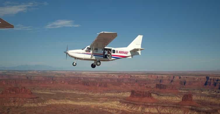 Moab: Arches National Park Airplane Tour | GetYourGuide