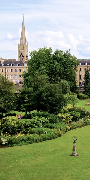 Bath: Tootbus Bath Discovery Hop-On Hop-Off Tour | GetYourGuide