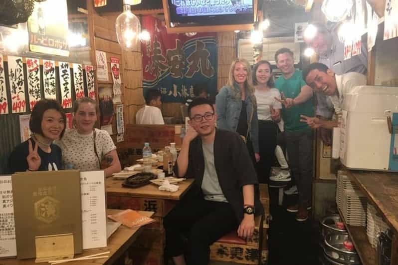 Shinjuku Izakaya und Golden Gai Bar Hopping Tour | GetYourGuide