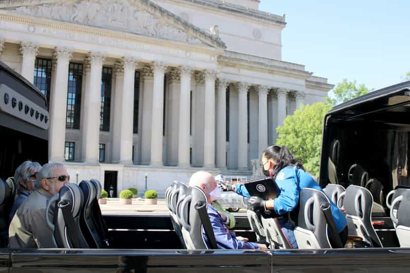 Washington DC: 6-Hour Glass-Top or Open-Top Bus Tour | GetYourGuide