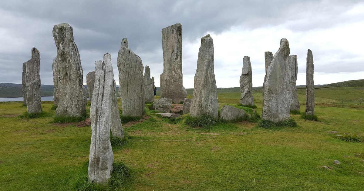 Callanish: Visita guiada romántica a pie | GetYourGuide