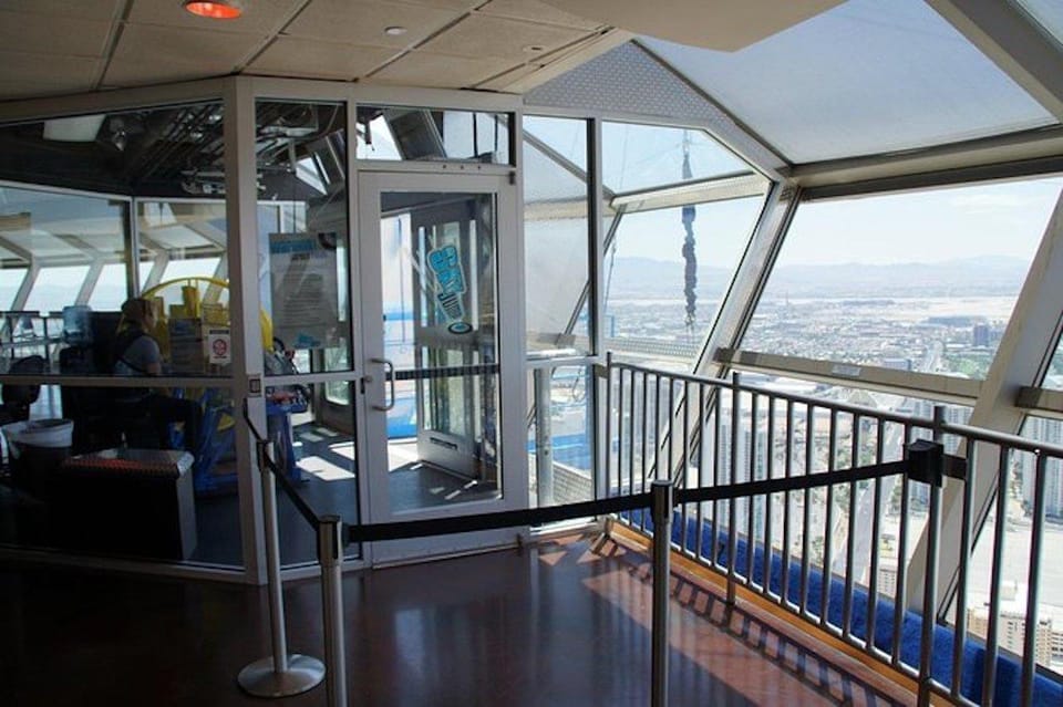 Las Vegas: STRAT SkyJump Ticket | GetYourGuide