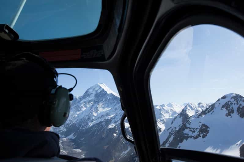 Mount Cook: 50-Minute Aoraki Scenic Helicopter Flight | GetYourGuide