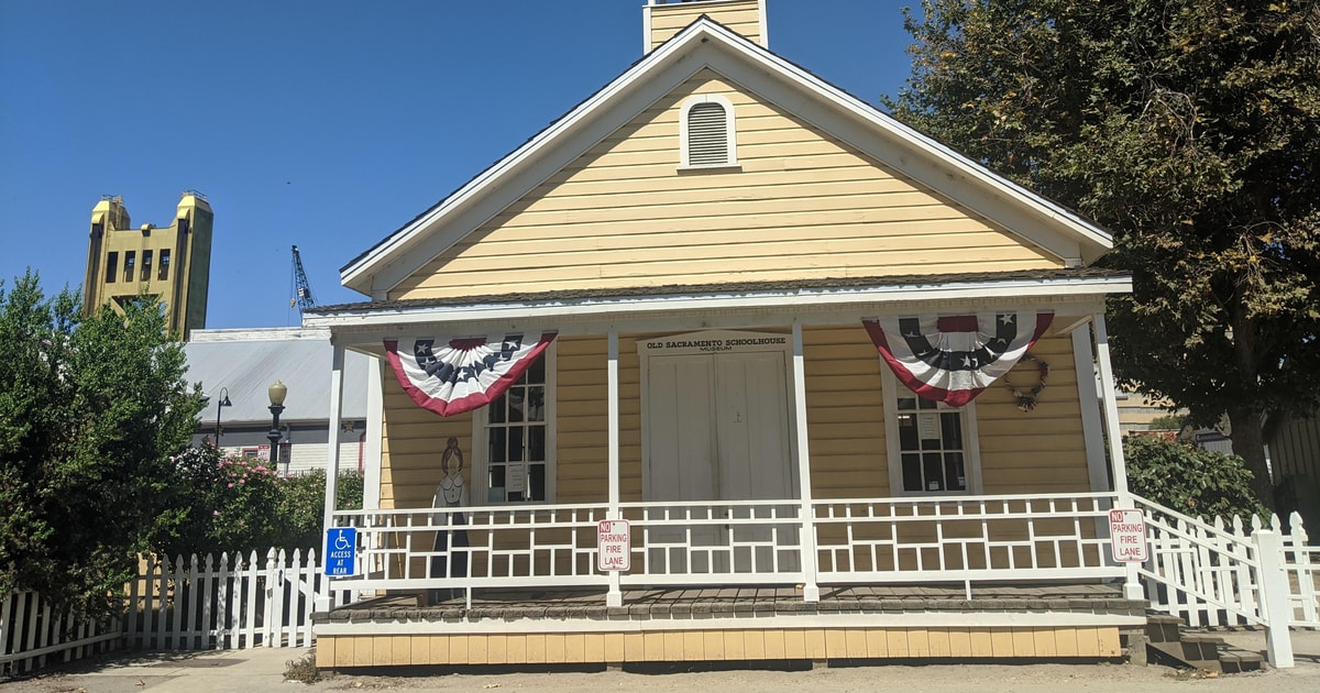 Old Sacramento Self-Guided Scavenger Hunt Walking Tour | GetYourGuide