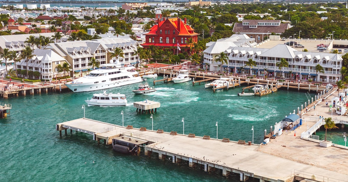 Key West: Ghosts of Key West Walking Tour | GetYourGuide