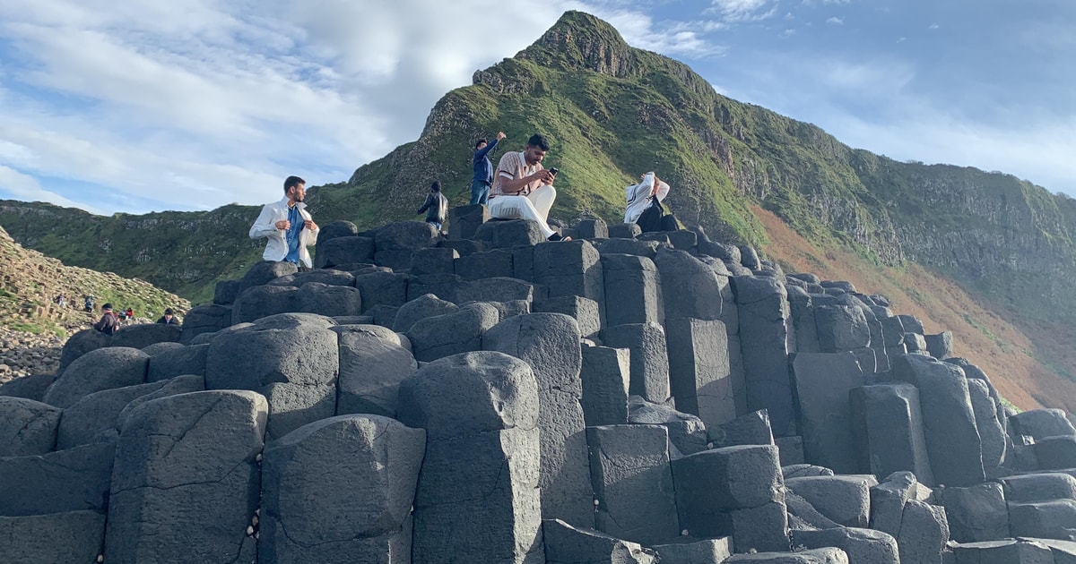 Belfast: Privédagtour Giant's Causeway en Antrim Coast | GetYourGuide