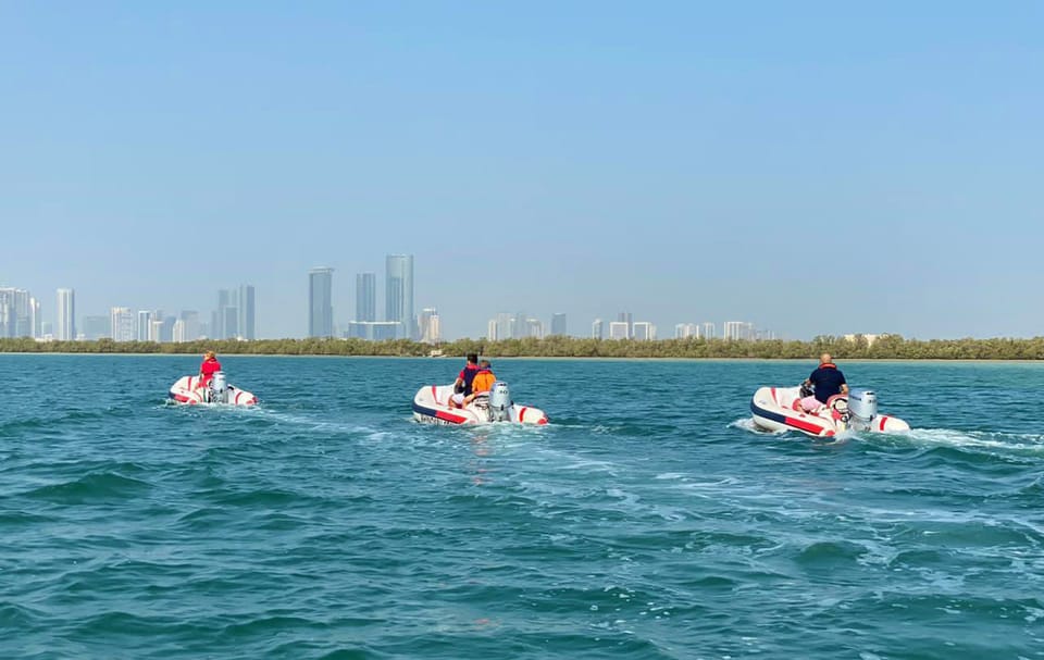 Abu Dhabi: Yas Island Self-Driving Guided Speedboat Tour | GetYourGuide
