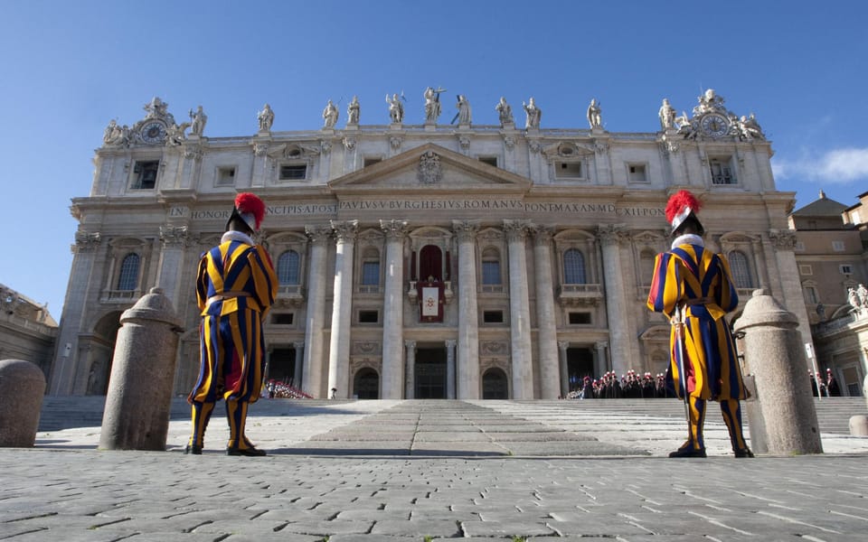 Rome: Skip-the-Line Vatican Museum & Sistine Chapel Tour | GetYourGuide