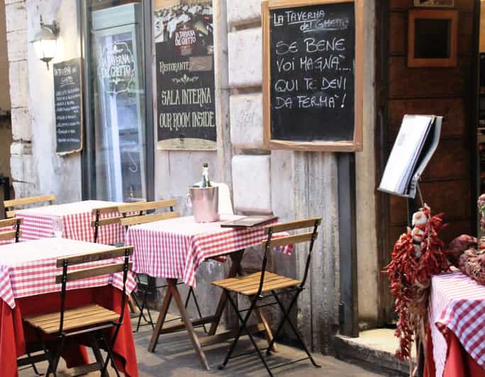 Rome: Lunch of diner met typisch Romeinse gerechten | GetYourGuide