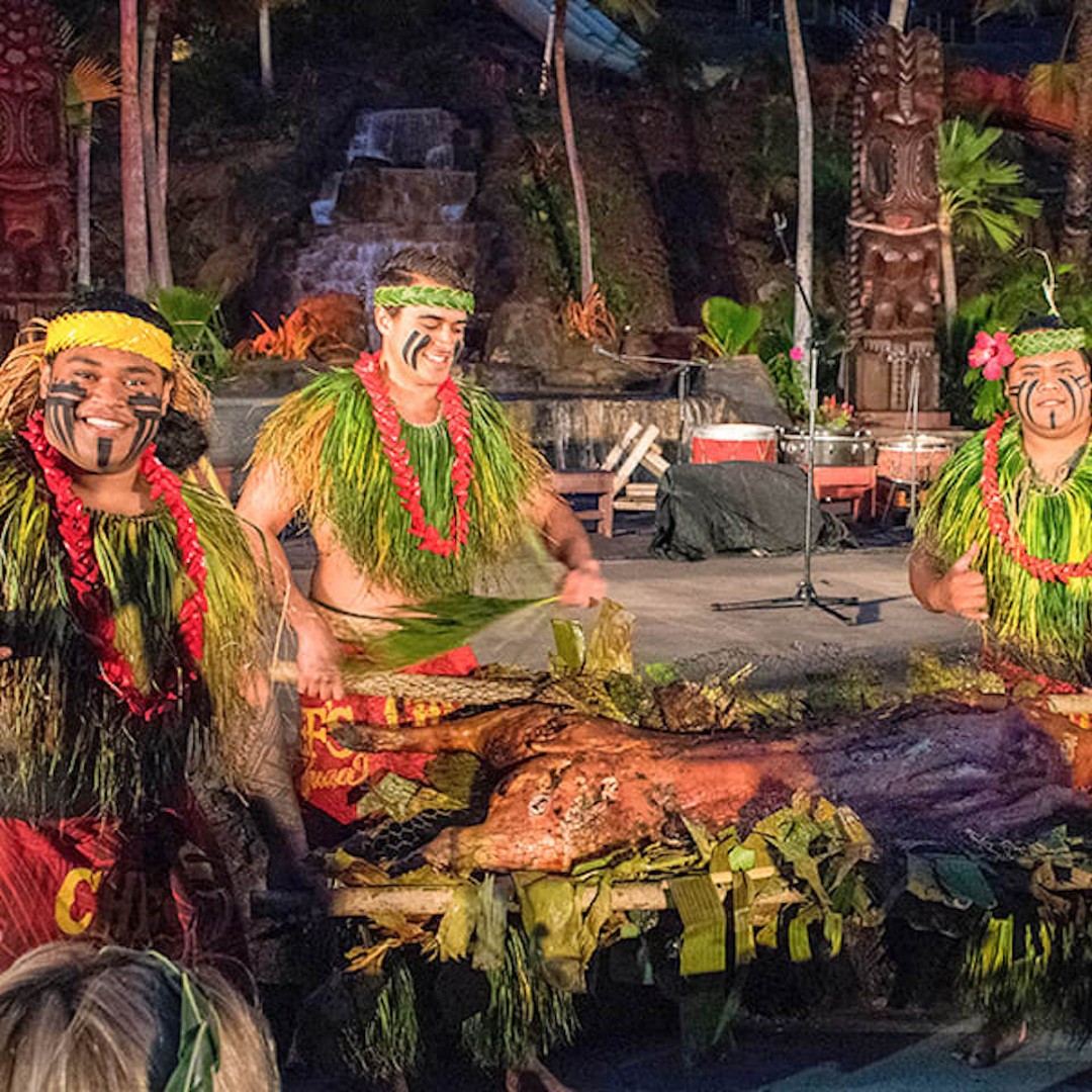 Oahu: Chief's Luau Dinner Show | GetYourGuide