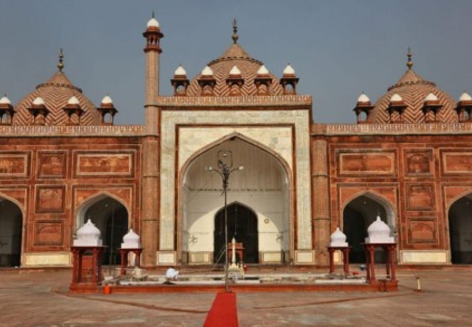 Agra: Heritage Walking Tour of Agra 2 Hours by Auto Rickshaw | GetYourGuide