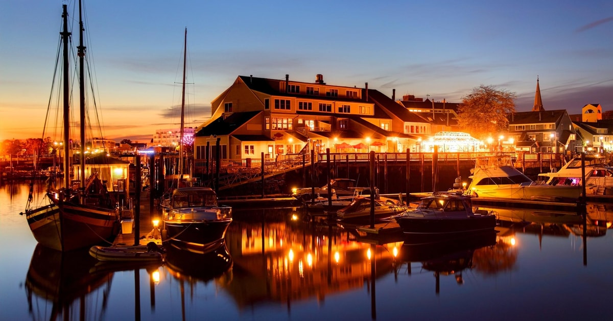 Salem: Requiem for Salem Walking Ghost Tour | GetYourGuide