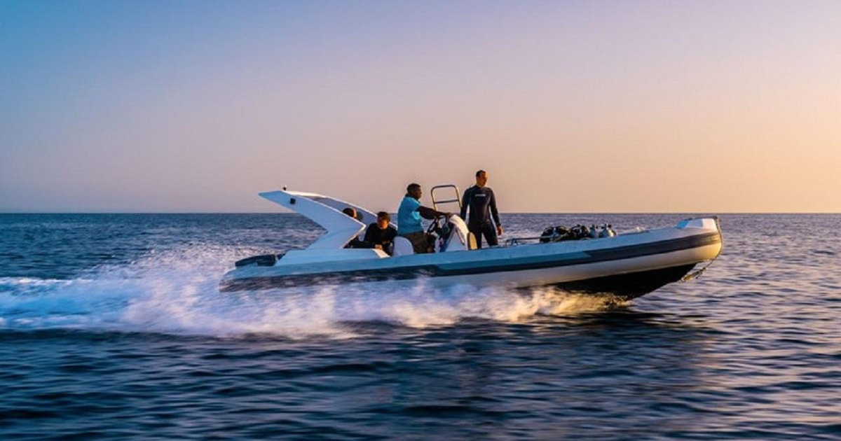 Hurghada: Private Sunset Boat Trip with Snorkel and Transfer | GetYourGuide