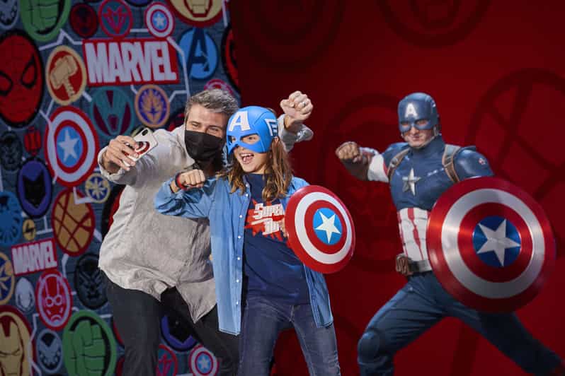 Paris: Disneyland® Express Tickets and Shuttle Transport | GetYourGuide